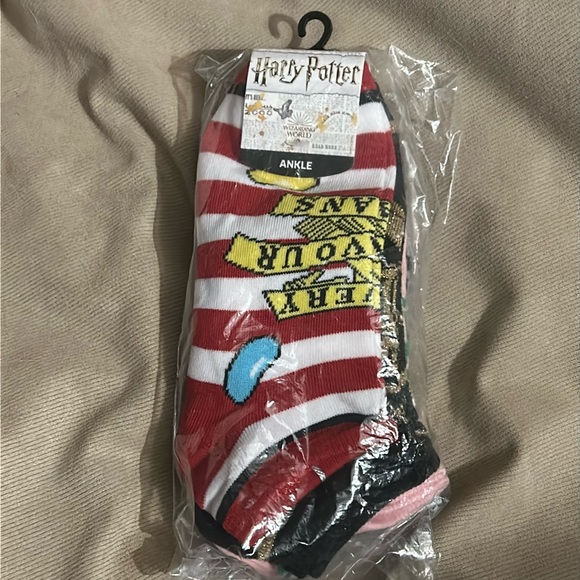 Bioworld | Accessories | Nwt Harry Potter Ankle Socks | Poshmark
